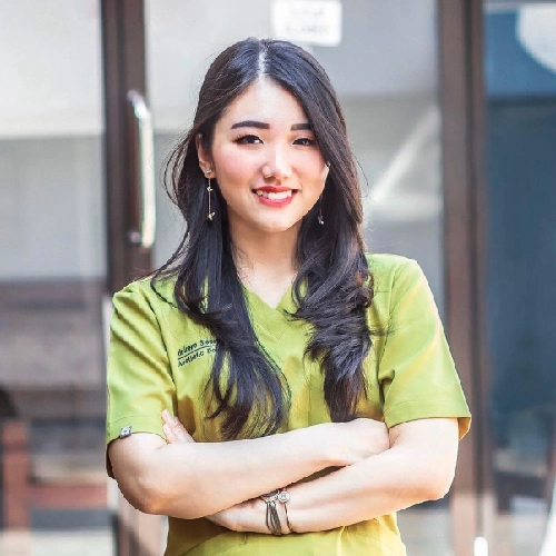 Aesthetician Bali | Certified Beauty Expert Ubud
